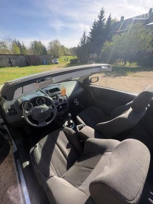 Renault Megane 2004 in Jonava, with an engine capacity of 1.60 L and mileage of 180 thousand km for 1300 €, photo 12 on AUTOMOTO.COM.LV