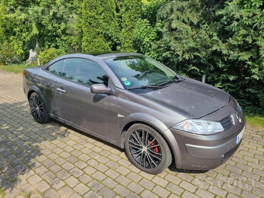 Renault Megane 2004 Rīga, ar dzinēja tilpumu 1.90 L un nobraukumu 301 tūkst. km par 1700 €, foto 1 vietnē AUTOMOTO.COM.LV