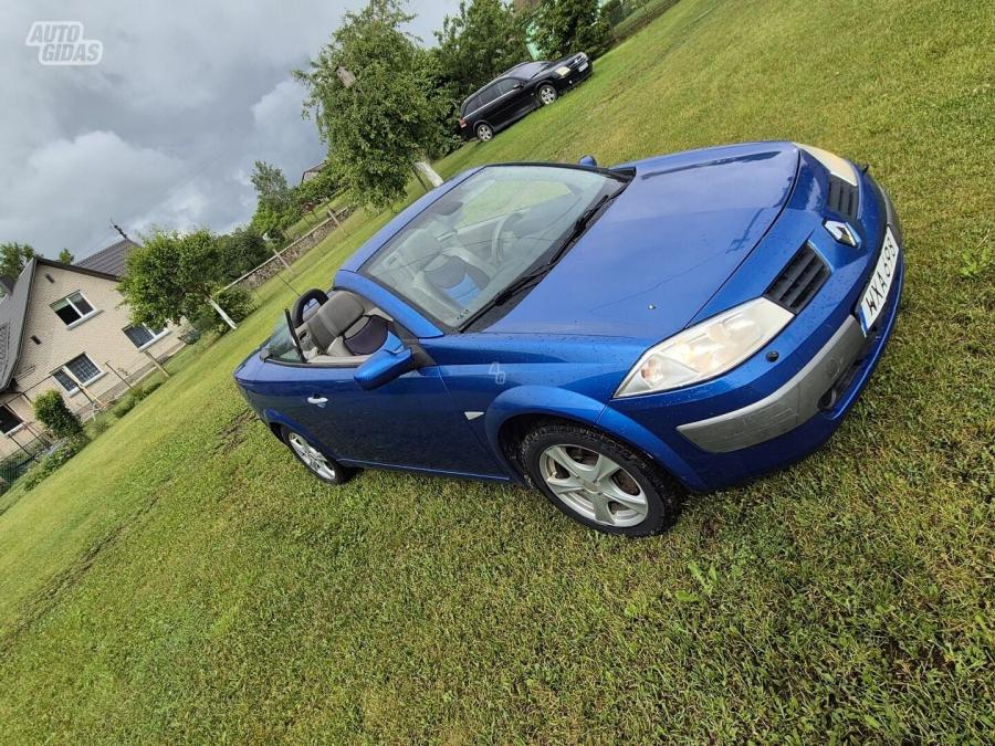Renault Megane 2005 in Ariogala, with an engine capacity of 2.00 L and mileage of 240 thousand km for 1450 €, photo 6 on AUTOMOTO.COM.LV