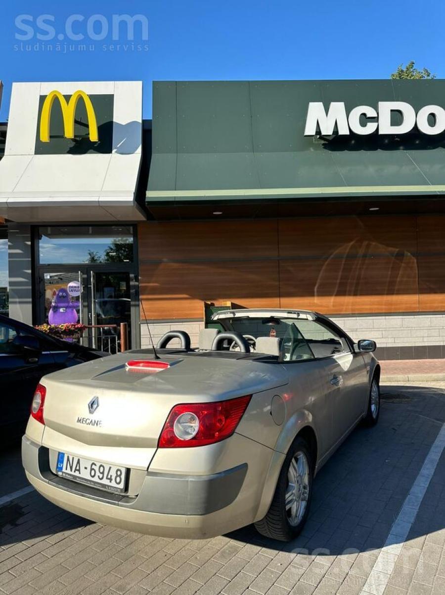 Renault Megane 2005 Jelgava, ar dzinēja tilpumu 2.00 L un nobraukumu 248 tūkst. km par 1290 €, foto 3 vietnē AUTOMOTO.COM.LV