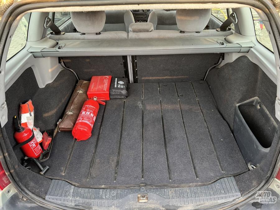 Renault Megane 2000 in Kaunas, with an engine capacity of 1.60 L and mileage of 191 thousand km for 900 €, photo 8 on AUTOMOTO.COM.LV