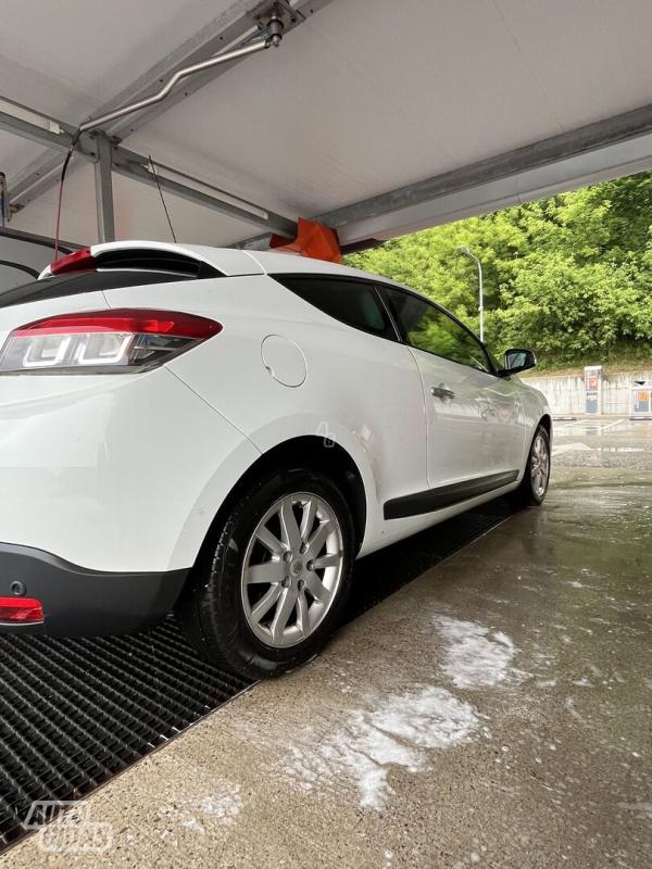 Renault Megane 2010 in Vilnius, with an engine capacity of 1.50 L and mileage of 289 thousand km for 3000 €, photo 4 on AUTOMOTO.COM.LV