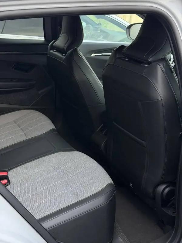 Renault Megane 2022 Rīga, ar dzinēja tilpumu 0.00 L un nobraukumu 77 tūkst. km par 21280 €, foto 10 vietnē AUTOMOTO.COM.LV