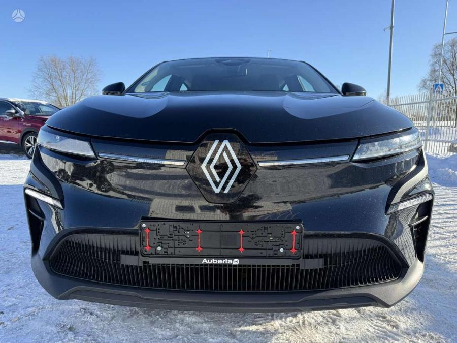 Black Renault Megane E-Tech 2023 in Marijampole, with an engine capacity of 0.00 L and mileage of 117 thousand km for 16995 €, photo 11 on AUTOMOTO.COM.LV