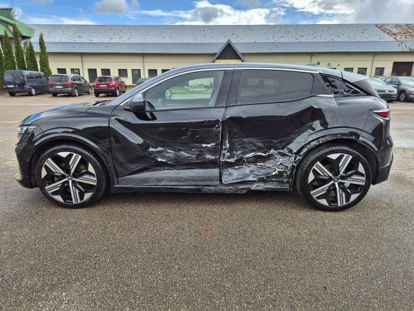 Рено Megane E-Tech 2022 в Мажейкяй на AUTOMOTO.COM.LV Черный Рено Megane E-Tech 2022 в Мажейкяй, объемом двигателя 0.00 л и пробегом 65 тыс. км за 13400 €, фото 6 на AUTOMOTO.COM.LV