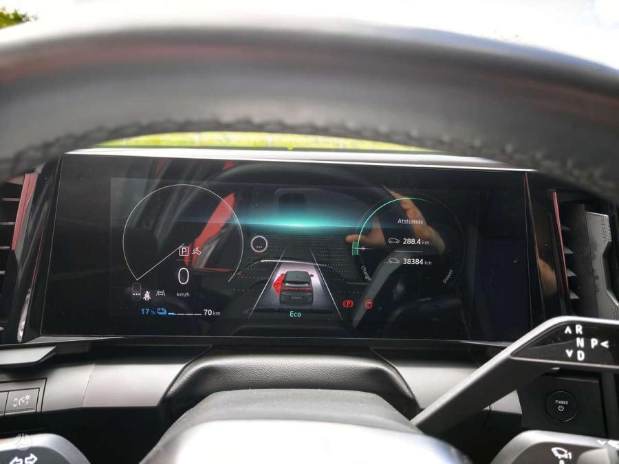 Melns Renault Megane E-Tech 2023 Telšiai, ar dzinēja tilpumu 0.00 L un nobraukumu 38 tūkst. km par 22500 €, foto 18 vietnē AUTOMOTO.COM.LV