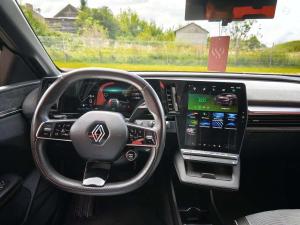 Melns Renault Megane E-Tech 2023 Telšiai, ar dzinēja tilpumu 0.00 L un nobraukumu 38 tūkst. km par 22500 €, foto 22 vietnē AUTOMOTO.COM.LV
