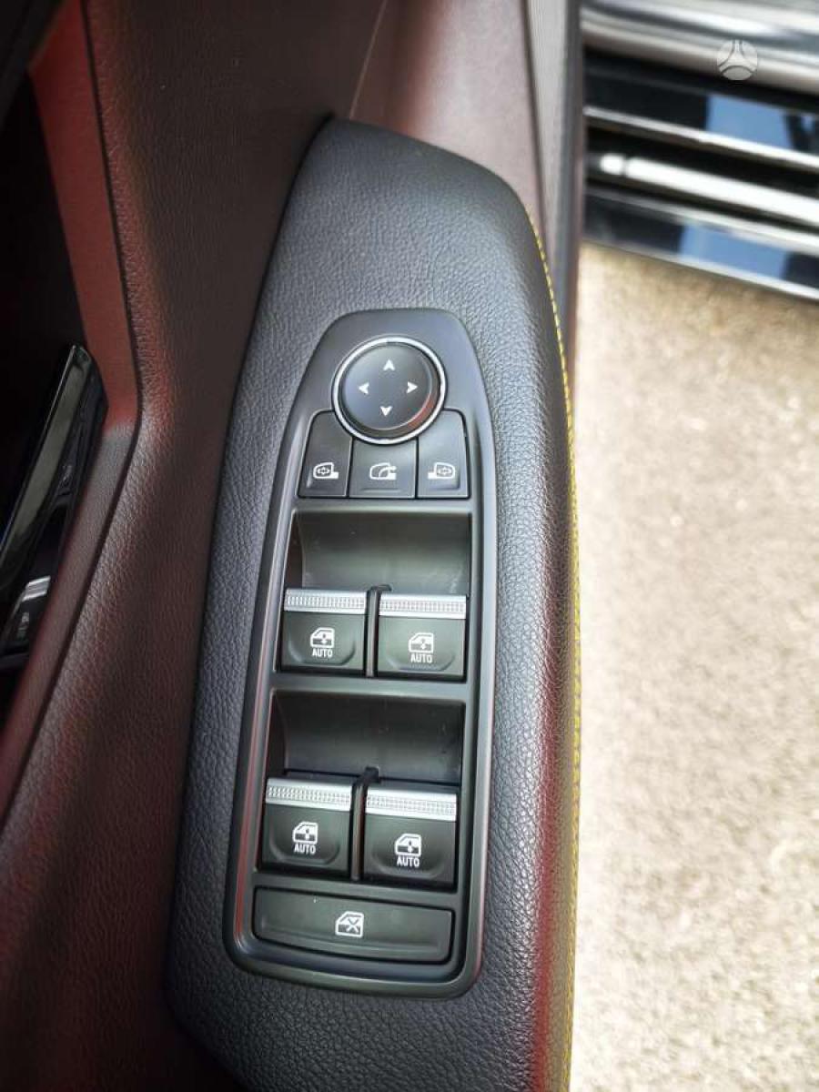 Melns Renault Megane E-Tech 2023 Telšiai, ar dzinēja tilpumu 0.00 L un nobraukumu 38 tūkst. km par 22500 €, foto 27 vietnē AUTOMOTO.COM.LV