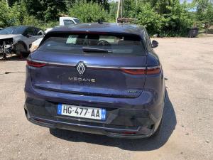 Синий Рено Megane E-Tech 2025 в Вильнюс, объемом двигателя 0.00 л и пробегом 10 тыс. км за 9900 €, фото 6 на AUTOMOTO.COM.LV