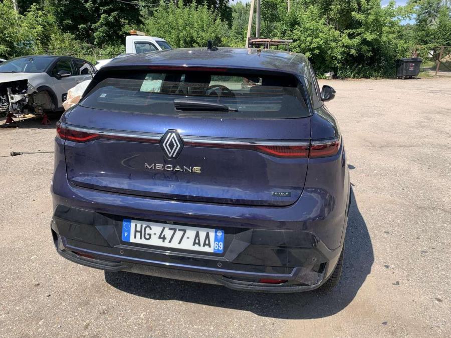 Синий Рено Megane E-Tech 2025 в Вильнюс, объемом двигателя 0.00 л и пробегом 10 тыс. км за 9900 €, фото 6 на AUTOMOTO.COM.LV