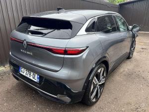 Pelēks Renault Megane E-Tech 2022 Kauņa, ar dzinēja tilpumu 0.00 L un nobraukumu 72 tūkst. km par 8999 €, foto 7 vietnē AUTOMOTO.COM.LV