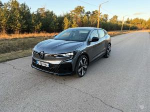 Серый Рено Megane E-Tech 2023 в Каунас, объемом двигателя 0.00 л и пробегом 18 тыс. км за 18900 €, фото 7 на AUTOMOTO.COM.LV