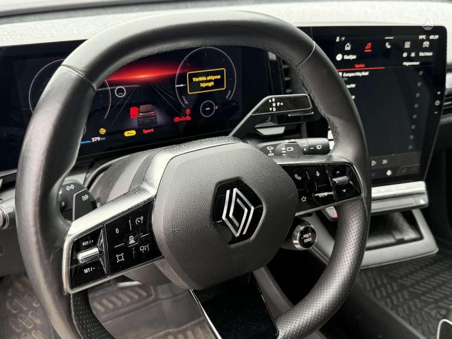 Pelēks Renault Megane E-Tech 2023 Kauņa, ar dzinēja tilpumu 0.00 L un nobraukumu 32 tūkst. km par 15400 €, foto 21 vietnē AUTOMOTO.COM.LV