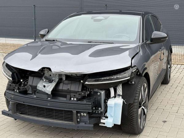 Pelēks Renault Megane E-Tech 2023 Kauņa, ar dzinēja tilpumu 0.00 L un nobraukumu 32 tūkst. km par 15200 €, foto 8 vietnē AUTOMOTO.COM.LV