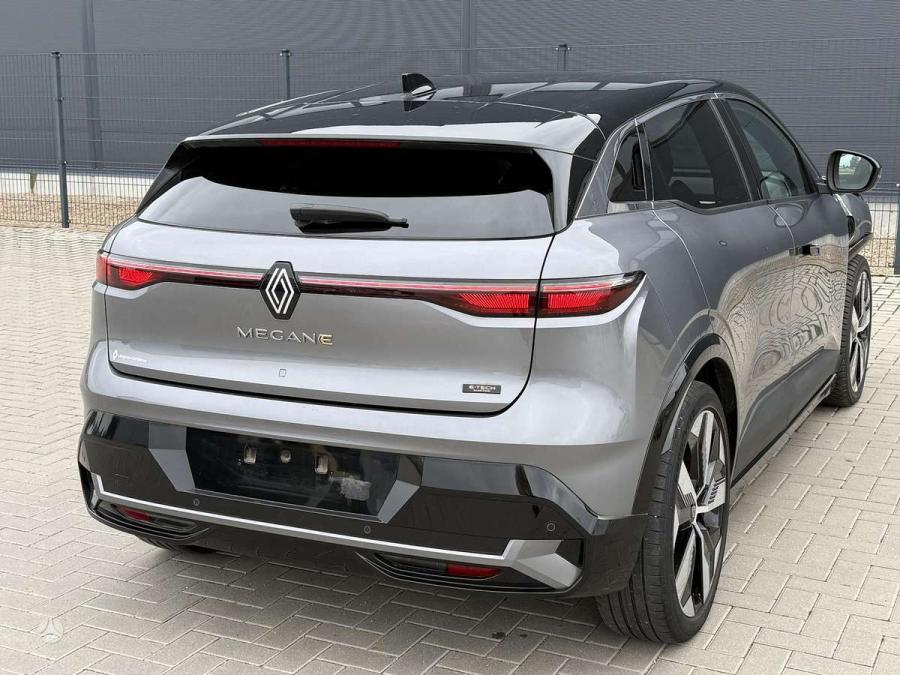 Серый Рено Megane E-Tech 2023 в Каунас, объемом двигателя 0.00 л и пробегом 32 тыс. км за 15200 €, фото 12 на AUTOMOTO.COM.LV