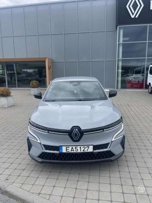 Grey Renault Megane E-Tech 2023 in Klaipeda, with an engine capacity of 0.00 L and mileage of 72 thousand km for 18500 €, photo 6 on AUTOMOTO.COM.LV