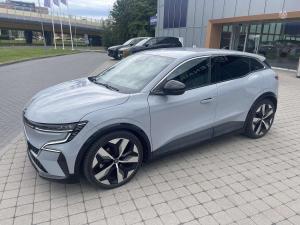 Grey Renault Megane E-Tech 2023 in Klaipeda, with an engine capacity of 0.00 L and mileage of 72 thousand km for 18500 €, photo 11 on AUTOMOTO.COM.LV