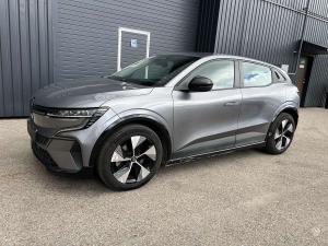 Серый Рено Megane E-Tech 2023 в Алитус, объемом двигателя 0.00 л и пробегом 28 тыс. км за 12300 €, фото 3 на AUTOMOTO.COM.LV