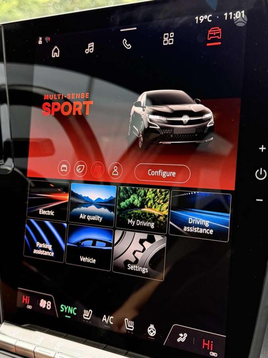 Balts Renault Megane E-Tech 2023 Kauņa, ar dzinēja tilpumu 0.00 L un nobraukumu 191 tūkst. km par 14900 €, foto 12 vietnē AUTOMOTO.COM.LV
