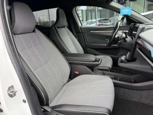 Balts Renault Megane E-Tech 2023 Kauņa, ar dzinēja tilpumu 0.00 L un nobraukumu 191 tūkst. km par 14900 €, foto 13 vietnē AUTOMOTO.COM.LV
