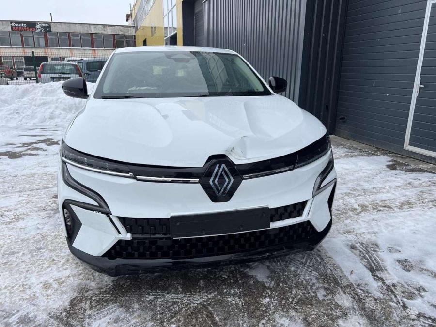 Balts Renault Megane E-Tech 2024 Alīta, ar dzinēja tilpumu 0.00 L un nobraukumu 20 tūkst. km par 12300 €, foto 13 vietnē AUTOMOTO.COM.LV