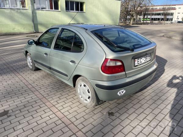 Зеленый Рено Меган 2000 в Прейли, объемом двигателя 1.40 л и пробегом 187 тыс. км за 950 €, фото 9 на AUTOMOTO.COM.LV