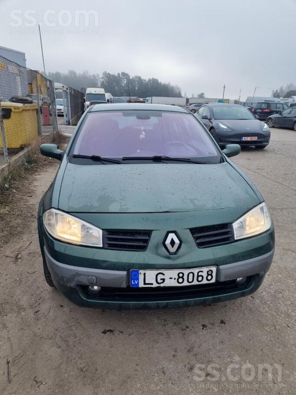 Green Renault Megane 2003 in Riga, with an engine capacity of 1.90 L and mileage of 290 thousand km for 1200 €, photo 4 on AUTOMOTO.COM.LV