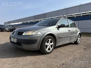 Zaļš Renault Megane 2004 Daugavpils, ar dzinēja tilpumu 1.50 L un nobraukumu 303 tūkst. km par 950 €, foto  vietnē AUTOMOTO.COM.LV