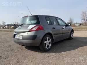 Zaļš Renault Megane 2004 Daugavpils, ar dzinēja tilpumu 1.50 L un nobraukumu 303 tūkst. km par 950 €, foto 6 vietnē AUTOMOTO.COM.LV