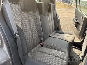 Zaļš Renault Megane 2004 Daugavpils, ar dzinēja tilpumu 1.50 L un nobraukumu 303 tūkst. km par 950 €, foto 21 vietnē AUTOMOTO.COM.LV