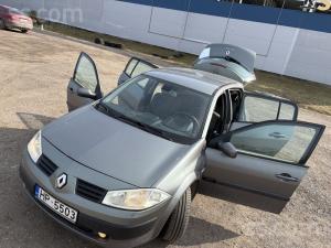 Zaļš Renault Megane 2004 Daugavpils, ar dzinēja tilpumu 1.50 L un nobraukumu 303 tūkst. km par 950 €, foto 33 vietnē AUTOMOTO.COM.LV