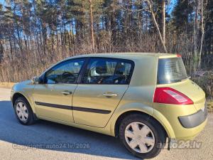 Zaļš Renault Megane 2005 Tallina, ar dzinēja tilpumu 1.40 L un nobraukumu 197 tūkst. km par 1999 €, foto 6 vietnē AUTOMOTO.COM.LV