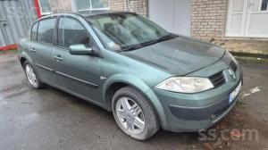 Green Renault Megane 2005 in Riga, with an engine capacity of 1.60 L and mileage of 188 thousand km for 1350 €, photo 10 on AUTOMOTO.COM.LV