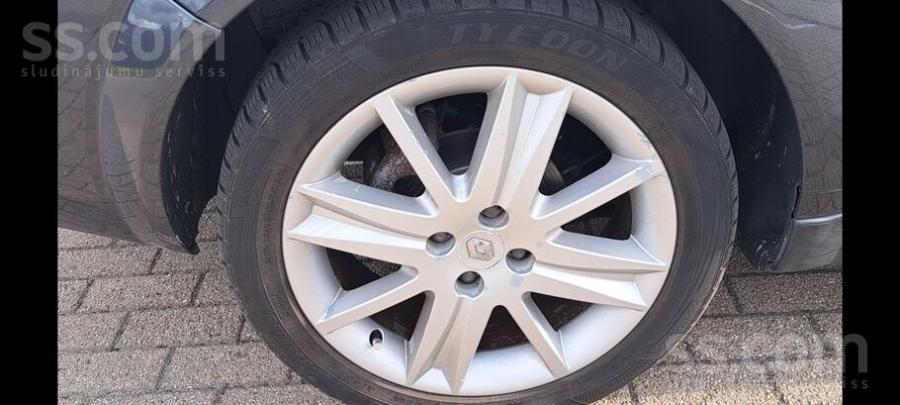 Pelēks Renault Megane 2006 Rīga, ar dzinēja tilpumu 2.00 L un nobraukumu 0 tūkst. km par 2850 €, foto 23 vietnē AUTOMOTO.COM.LV