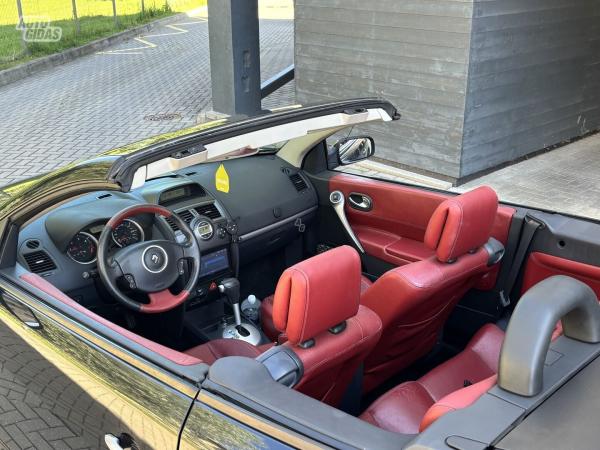 Pelēks Renault Megane 2007 Kauņa, ar dzinēja tilpumu 1.90 L un nobraukumu 220 tūkst. km par 1950 €, foto 2 vietnē AUTOMOTO.COM.LV