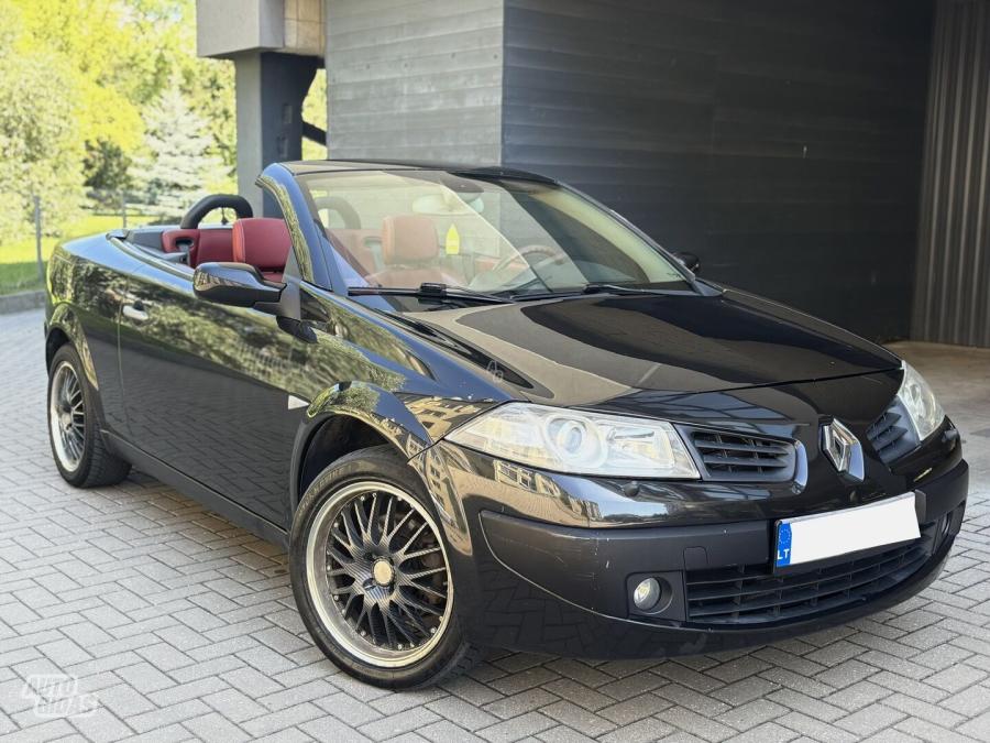 Grey Renault Megane 2007 in Kaunas, with an engine capacity of 1.90 L and mileage of 220 thousand km for 1950 €, photo 8 on AUTOMOTO.COM.LV