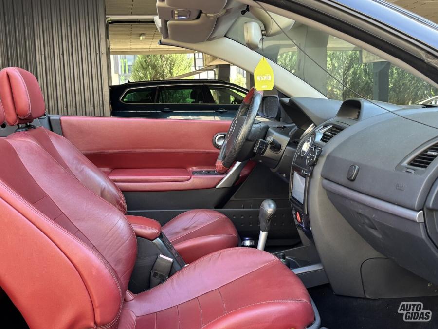 Grey Renault Megane 2007 in Kaunas, with an engine capacity of 1.90 L and mileage of 220 thousand km for 1950 €, photo 18 on AUTOMOTO.COM.LV