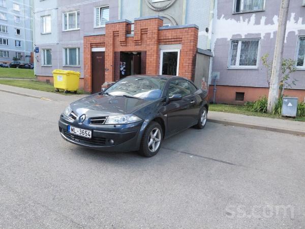 Серый Рено Меган 2008 в Рига, объемом двигателя 1.90 л и пробегом 310 тыс. км за 2200 €, фото 4 на AUTOMOTO.COM.LV