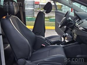 Pelēks Renault Megane 2012 Rīga, ar dzinēja tilpumu 1.50 L un nobraukumu 257 tūkst. km par 2900 €, foto 7 vietnē AUTOMOTO.COM.LV