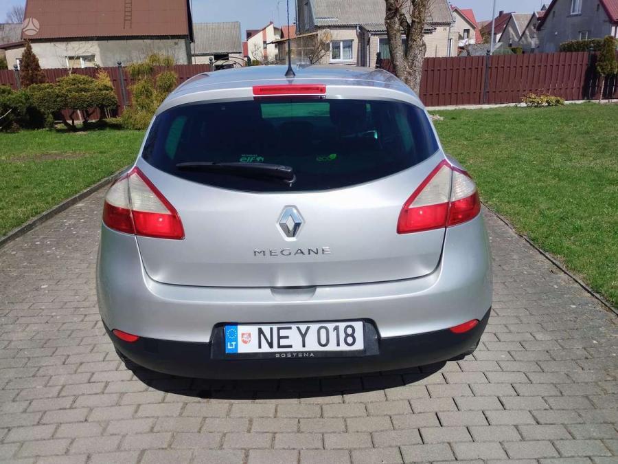 Pelēks Renault Megane 2009 Šilutė, ar dzinēja tilpumu 1.90 L un nobraukumu 250 tūkst. km par 2400 €, foto 7 vietnē AUTOMOTO.COM.LV