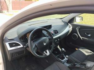 Pelēks Renault Megane 2009 Šilutė, ar dzinēja tilpumu 1.90 L un nobraukumu 250 tūkst. km par 2400 €, foto 9 vietnē AUTOMOTO.COM.LV