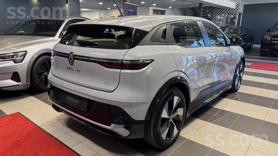 Pelēks Renault Megane 2023 Rīga, ar dzinēja tilpumu 1.50 L un nobraukumu 124 tūkst. km par 20990 €, foto 6 vietnē AUTOMOTO.COM.LV