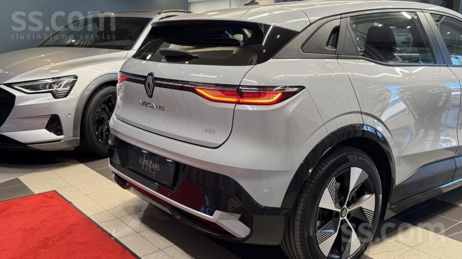 Pelēks Renault Megane 2023 Rīga, ar dzinēja tilpumu 1.50 L un nobraukumu 124 tūkst. km par 20990 €, foto 10 vietnē AUTOMOTO.COM.LV