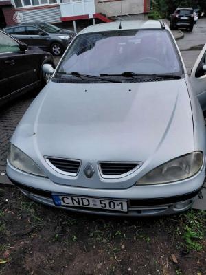 Grey Renault Megane 2000 in Klaipeda, with an engine capacity of 1.87 L and mileage of 316 thousand km for 500 €, photo  on AUTOMOTO.COM.LV