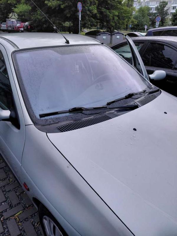 Grey Renault Megane 2000 in Klaipeda, with an engine capacity of 1.87 L and mileage of 316 thousand km for 500 €, photo 2 on AUTOMOTO.COM.LV