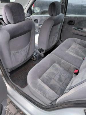 Grey Renault Megane 2000 in Klaipeda, with an engine capacity of 1.87 L and mileage of 316 thousand km for 500 €, photo 4 on AUTOMOTO.COM.LV