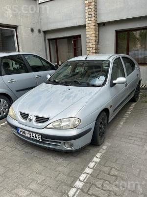 Grey Renault Megane 2001 in Riga, with an engine capacity of 1.40 L and mileage of 131 thousand km for 430 €, photo 3 on AUTOMOTO.COM.LV