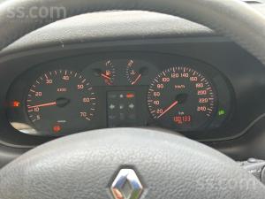 Grey Renault Megane 2001 in Riga, with an engine capacity of 1.40 L and mileage of 131 thousand km for 430 €, photo 6 on AUTOMOTO.COM.LV