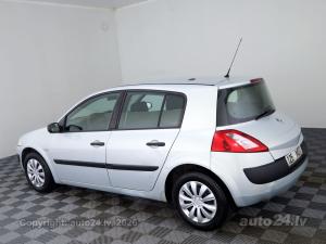 Pelēks Renault Megane 2003 Tallina, ar dzinēja tilpumu 1.60 L un nobraukumu 173 tūkst. km par 1299 €, foto 5 vietnē AUTOMOTO.COM.LV
