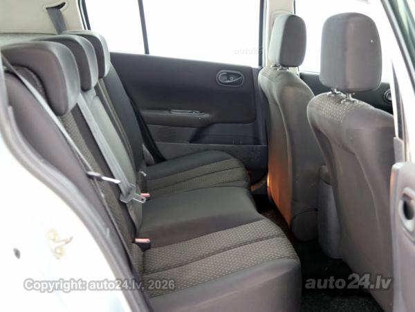 Pelēks Renault Megane 2003 Tallina, ar dzinēja tilpumu 1.60 L un nobraukumu 173 tūkst. km par 1299 €, foto 7 vietnē AUTOMOTO.COM.LV